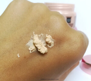 Lakme 9to5 CC Light Mousse Review with Shades & Swatches