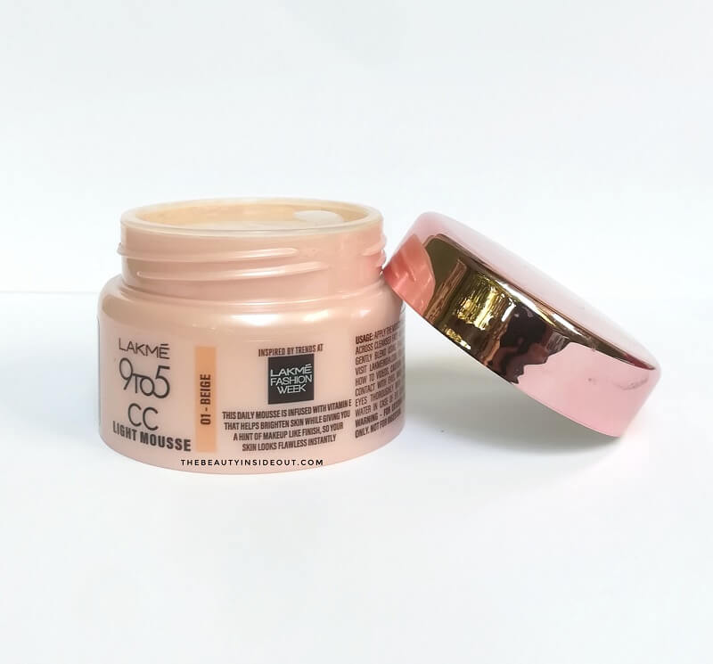 Lakme 9to5 CC Light Mousse Review with Shades & Swatches